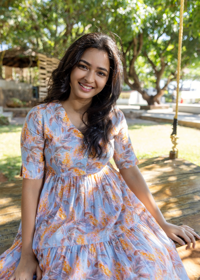 Shop Sustainable Khadi Clothing for Women Online | Best Khadi Clothing